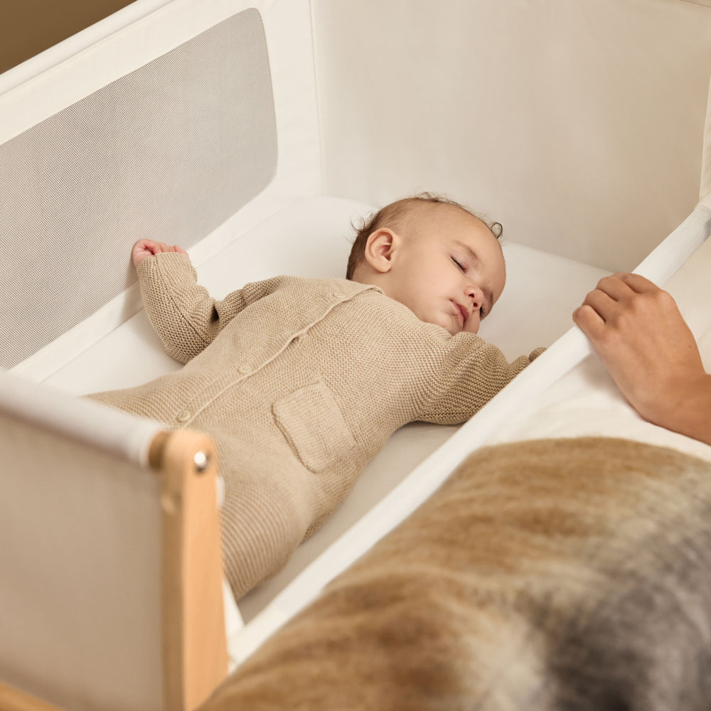 Snüz | SnuzPod5 Bedside Crib Natural & Snuz